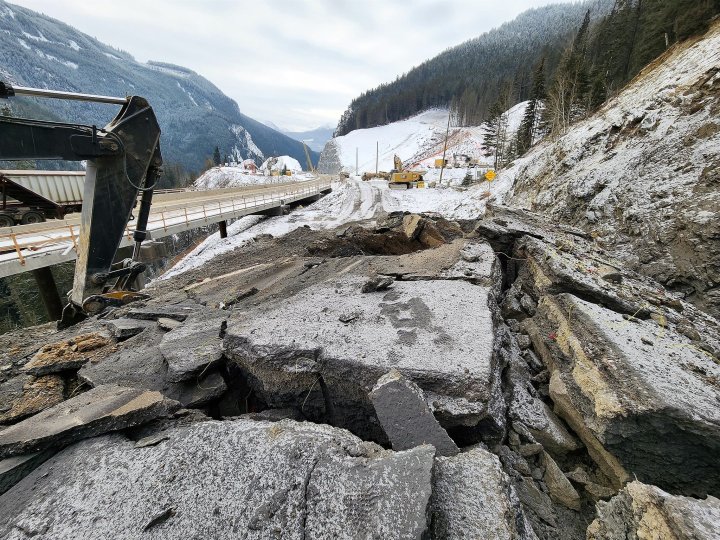 Kicking Horse Canyon to fully open for Family Day weekend | Globalnews.ca