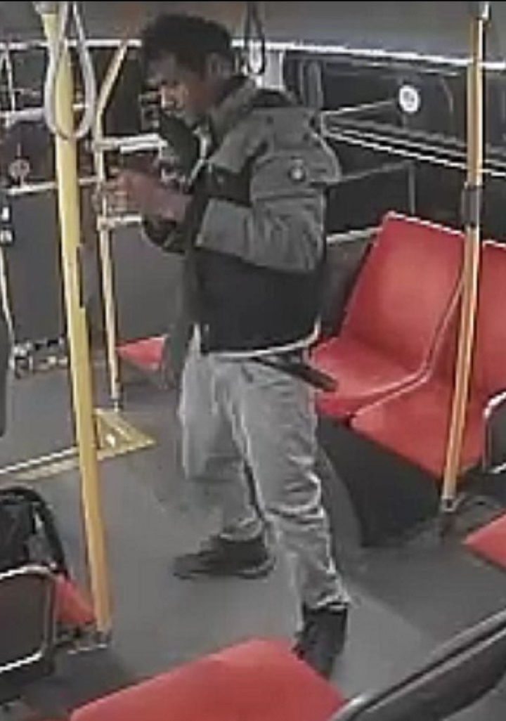 Woman reports sexual assault after getting off TTC bus, suspect wanted ...