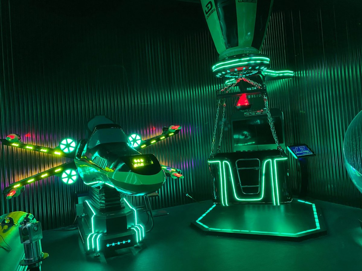 Motion simulated VR arcade opens in Kelowna, B.C. - Okanagan ...