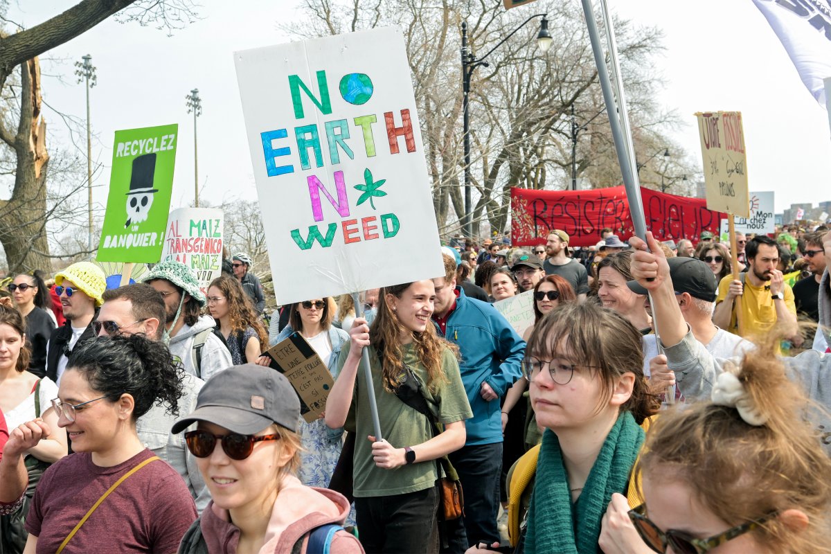 In photos: Thousands demonstrate in Montreal for Earth Day - Montreal ...