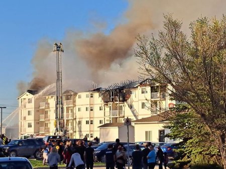 Residents of devastating St. James apartment fire continue to pick up ...