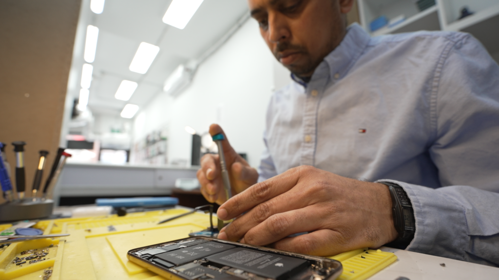 Right to Repair: Why is it so difficult to fix our electronics ...