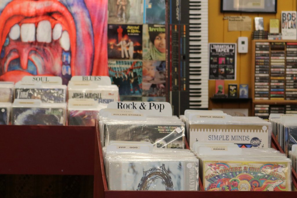 ‘It defies the eras:’ Ontario vinyl experts weigh in on the record ...