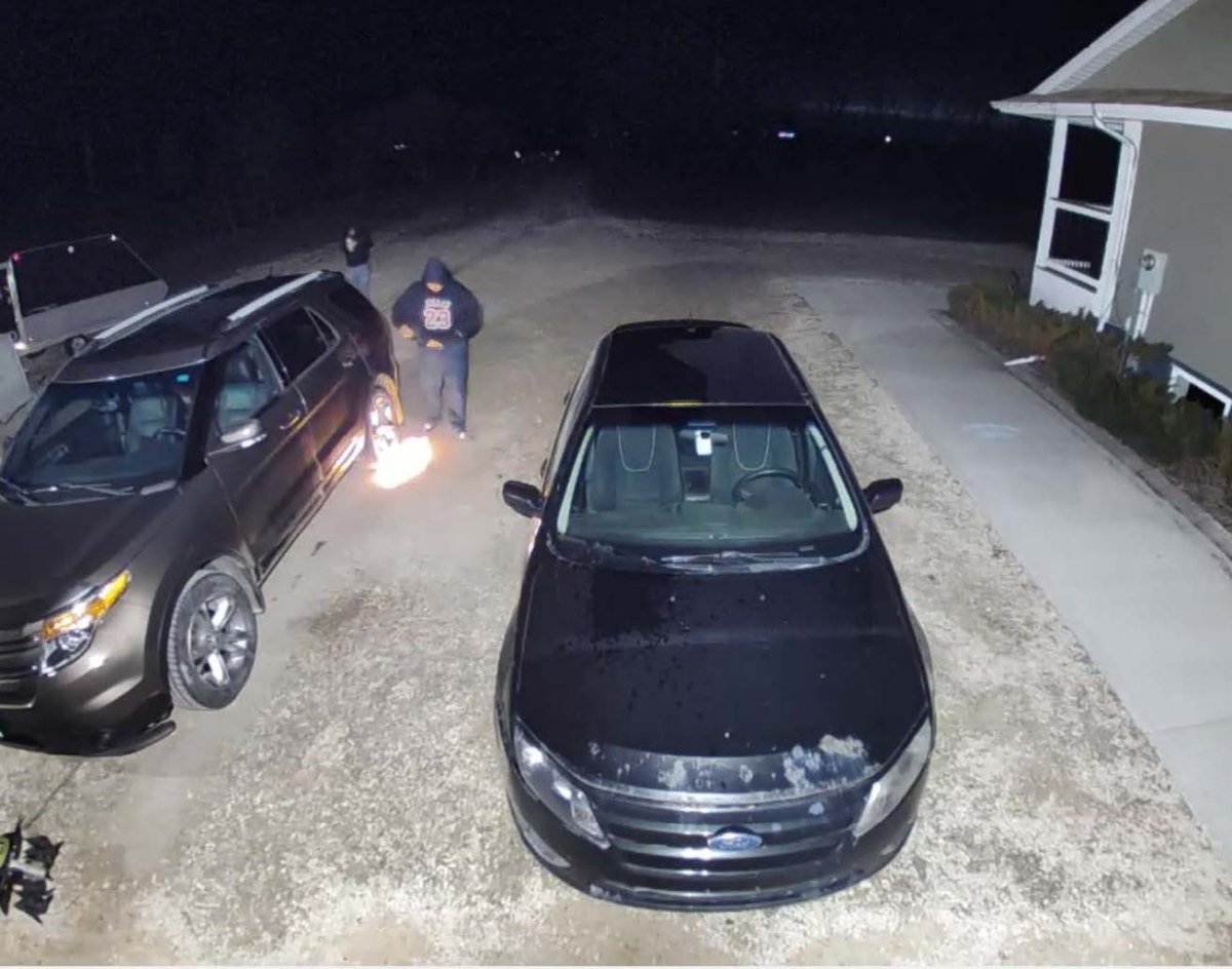 Manitoba RCMP seek suspects after car set alight while St. Andrews ...