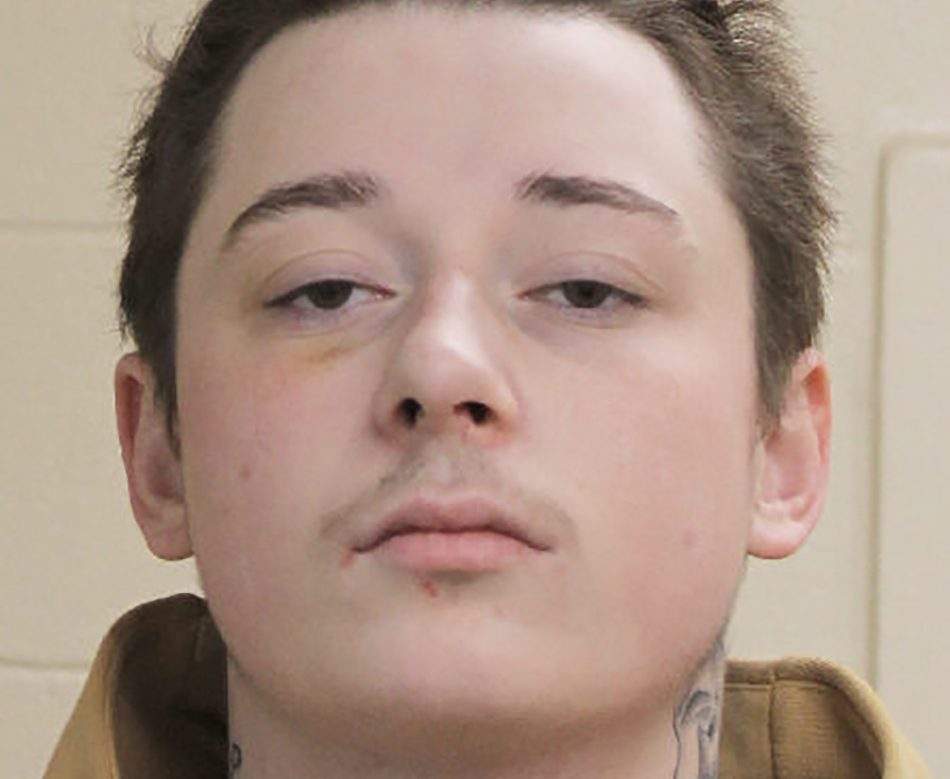 Fisher Branch man wanted on firearm, drug charges - Winnipeg ...