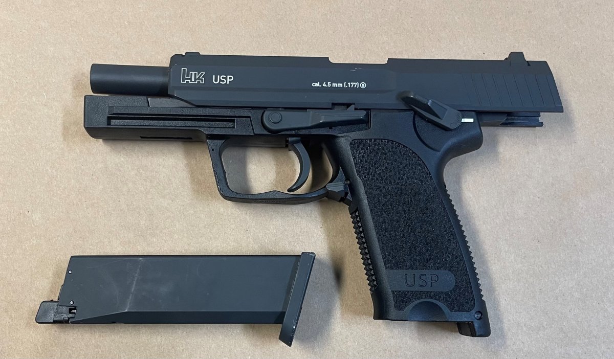 Man with replica gun arrested downtown after report of weapon: Kelowna ...