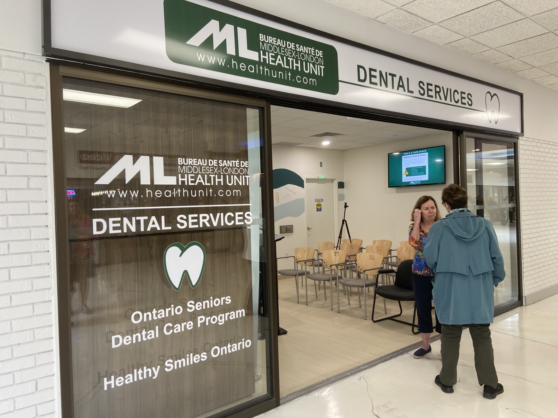 ‘Own their smiles:’ MLHU opens low-income dental office in Strathroy ...