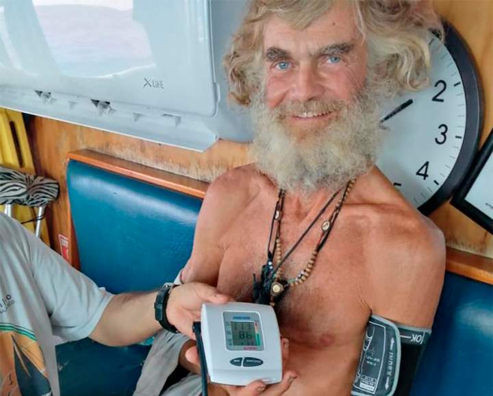 Sailor Tim Shaddock leaves dog Bella behind in Mexico after surviving ...