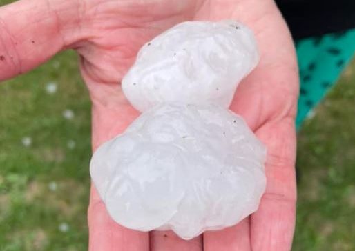 Powerful winds, rain and hail hammer parts of southern Manitoba on ...