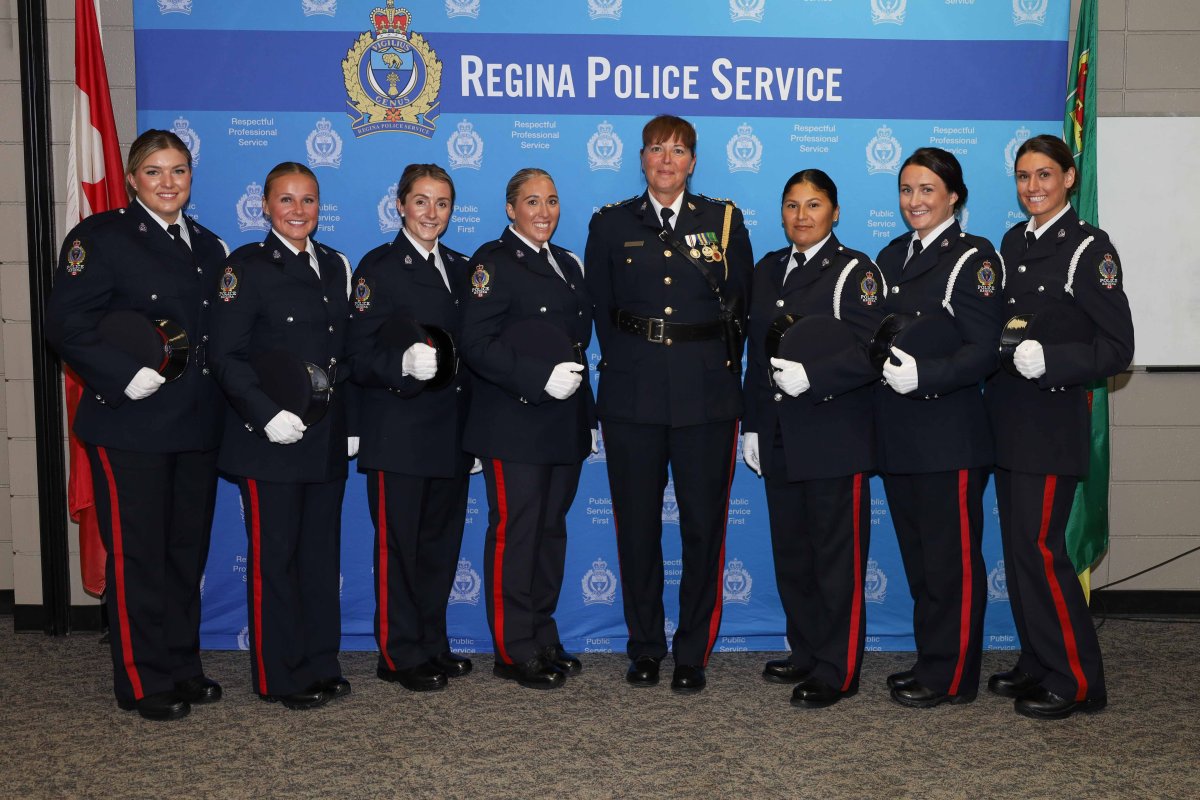 Regina police swear in 15 new recruits — nearly half of whom are women ...