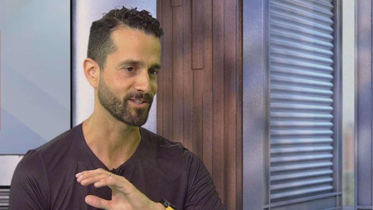 Meet a man running for the monarch butterfly. It could make your heart ...