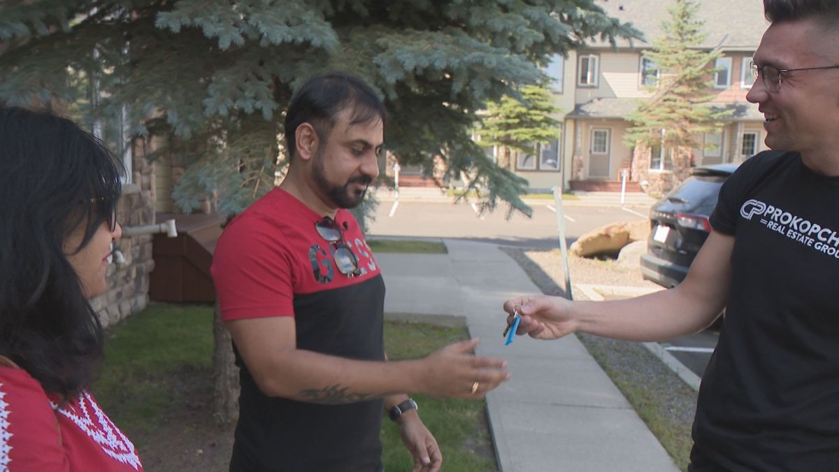 Canadians continue to be ‘Alberta bound’ by the tens of thousands ...