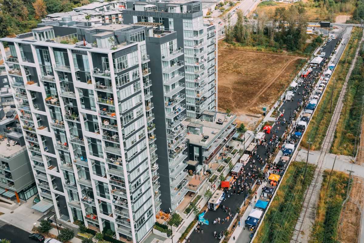 Riverside Street Vibe - GlobalNews Events