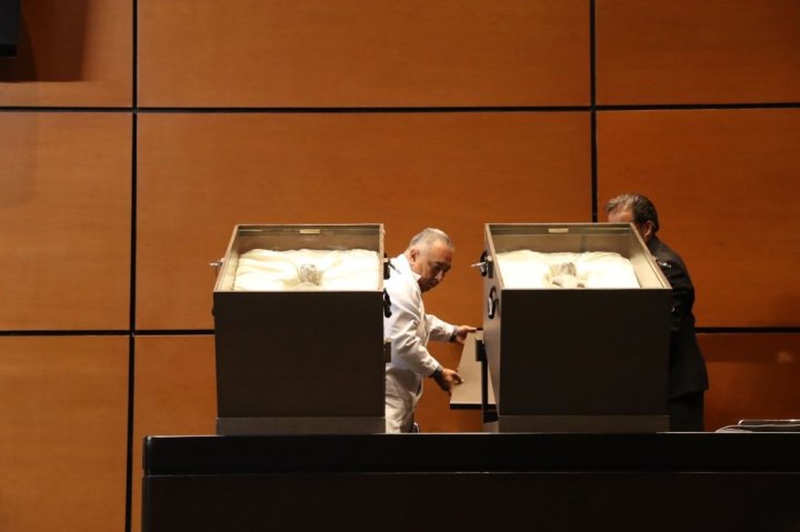 Experts pan ‘alien corpses’ shown to Mexican Congress, calling it a ...