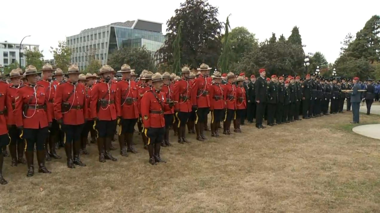 Law enforcement memorial ceremony held in Victoria | Globalnews.ca
