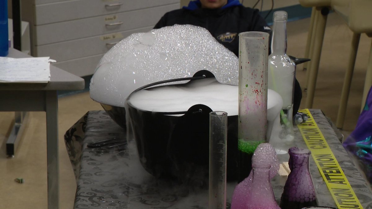 Saskatoon students make Halloween potions during spooky dry ice ...