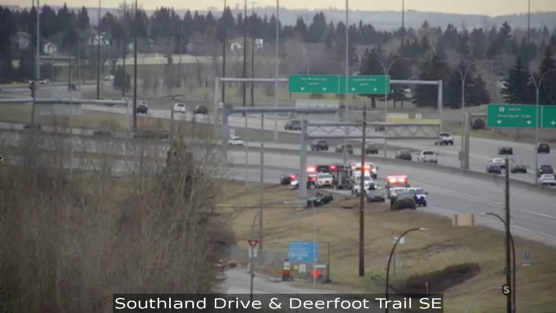 Fatal crash closes northbound lanes of Calgary’s Deerfoot Trail for ...