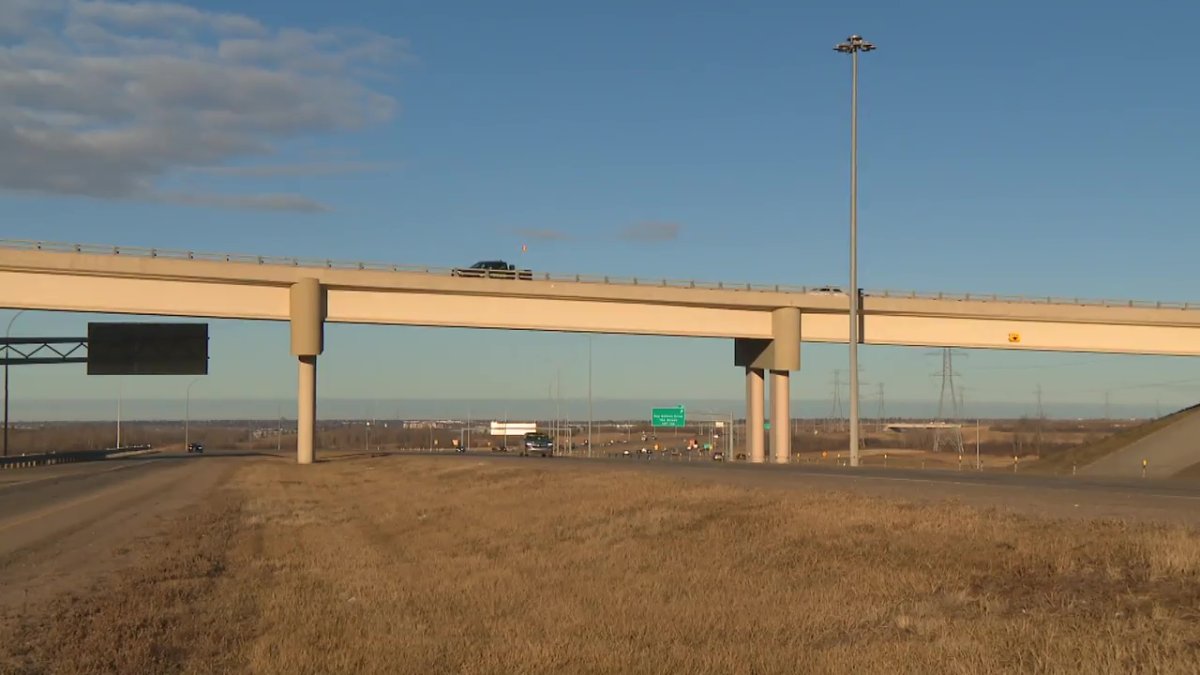 Alberta banning ‘cash cow’ photo radar on Edmonton and Calgary ring ...