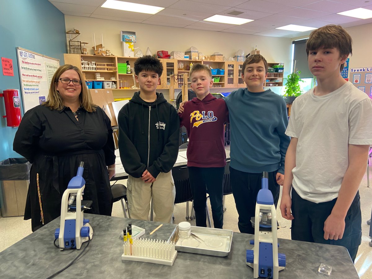 ‘Ultimate science project’: Edmonton students send worm experiment into ...