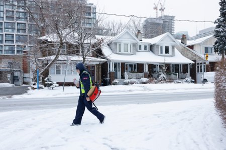 Extreme winter weather impacting mail delivery in Canada. What to know ...