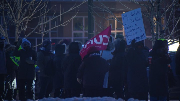 Teachers strike across Saskatchewan in one-day demonstration ...