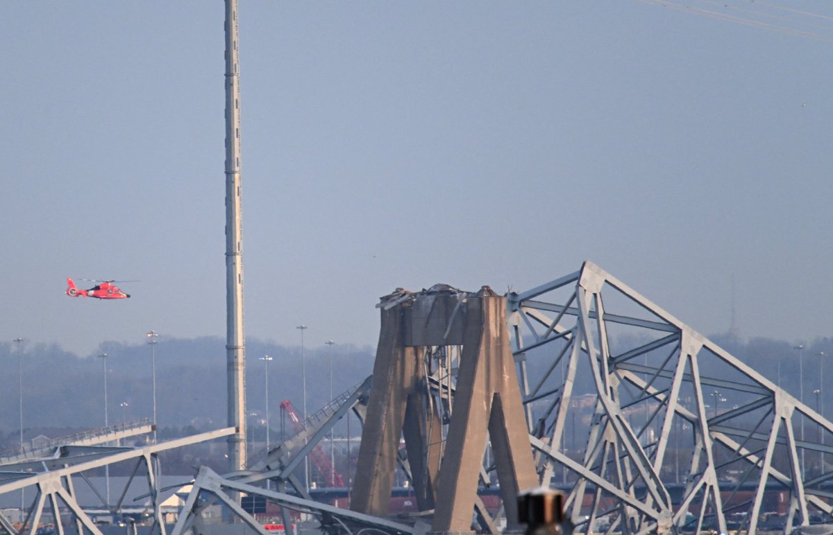 Baltimore bridge collapse: Mayday call allowed officials to stem ...