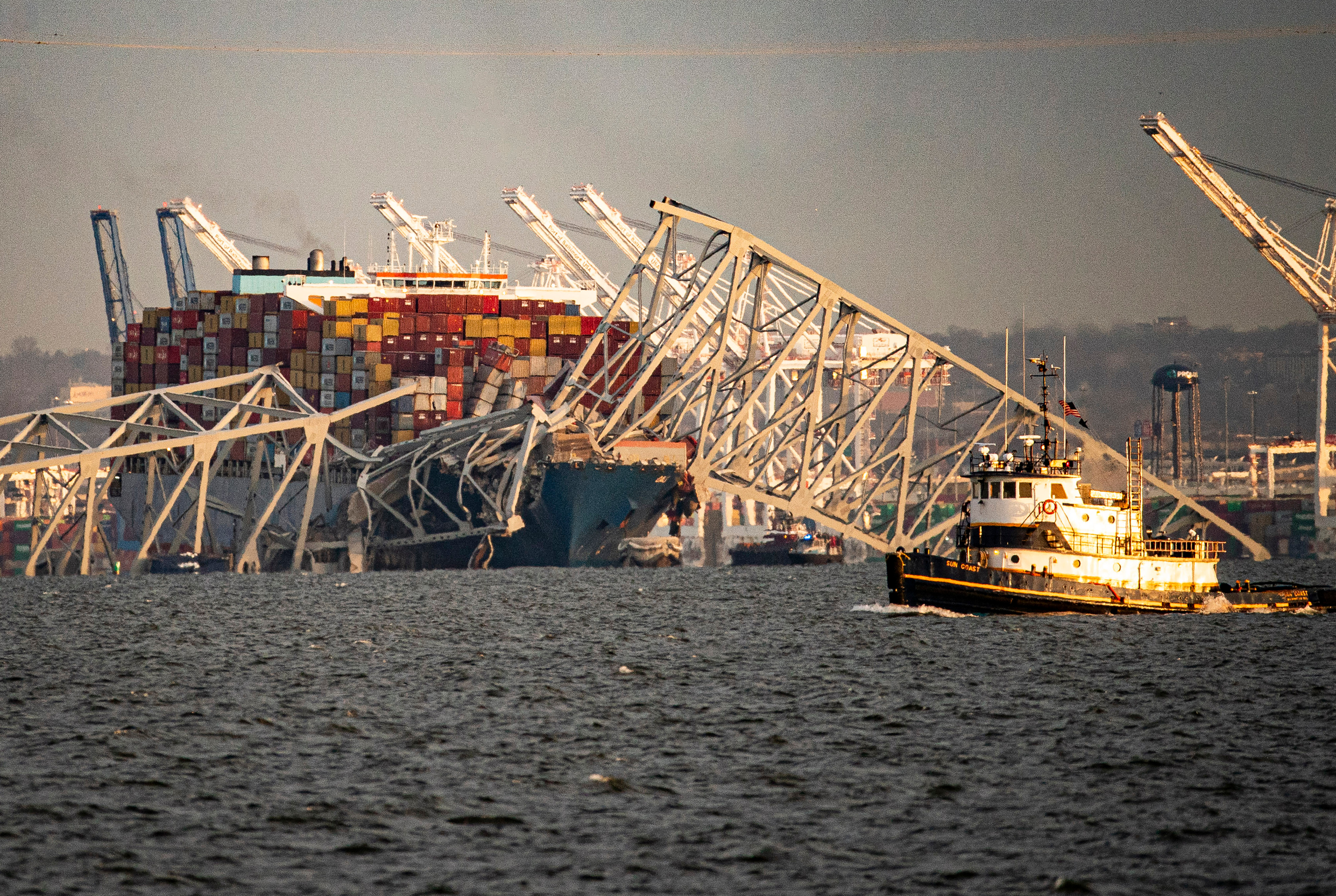 Baltimore bridge collapse: Mayday call allowed officials to stem ...
