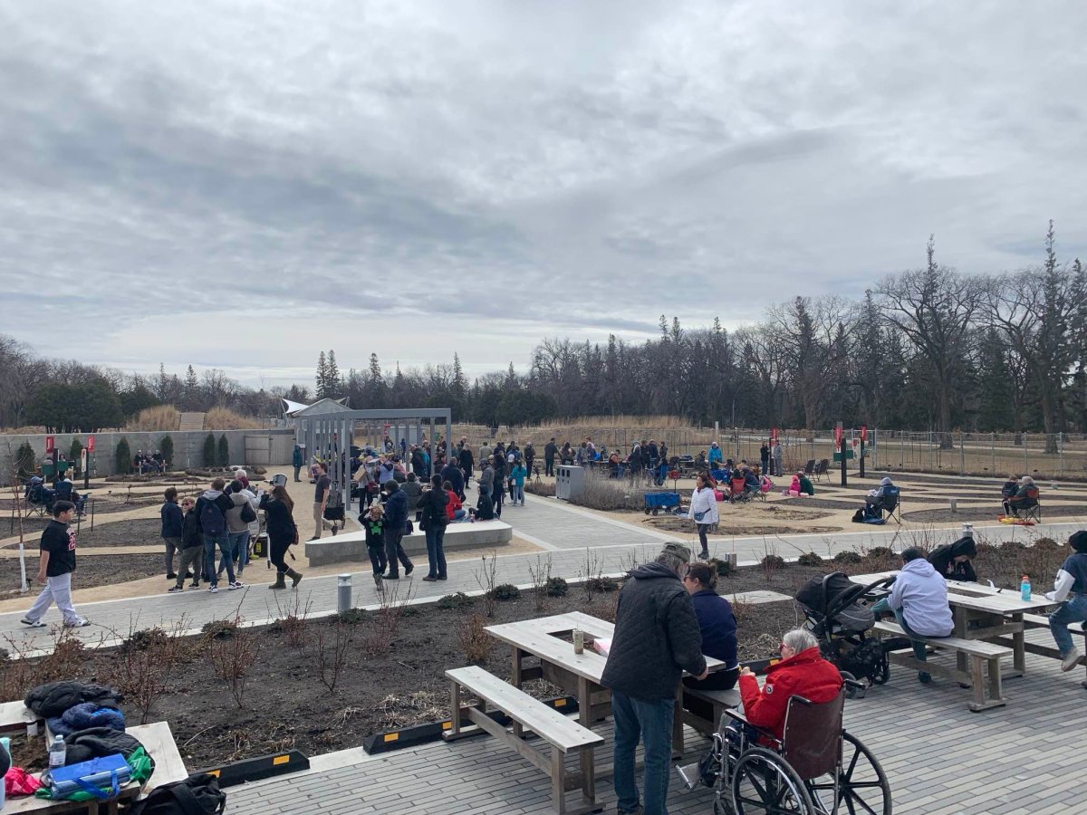 Don’t look up: Eye safety important even with 60% eclipse in Manitoba ...