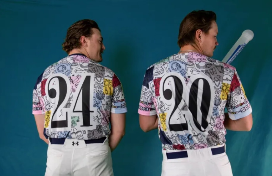 Emily Mertz - Journalist Profile - Intelligent Relations