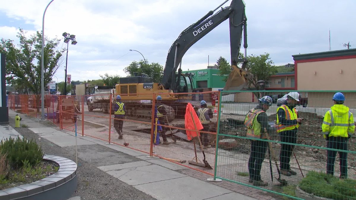 Calgary water emergency: review planned as replacement pipe arrives ...