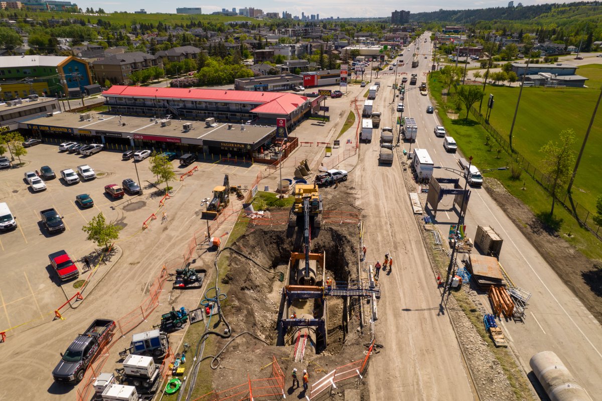 Mayor thanks Calgarians for conserving water, AHS lifts boil water ...