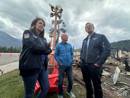 Tour of Jasper wildfire devastation reveals destroyed homes and hotels ...