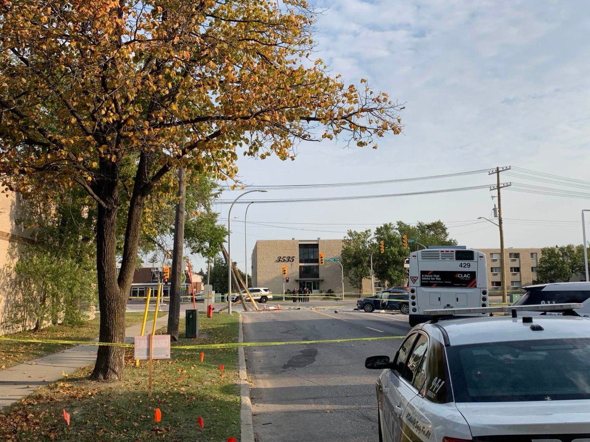 Fatal crash closes stretch of Portage Avenue: police - Winnipeg ...