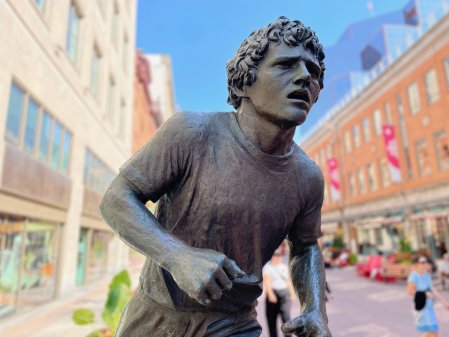 Terry Fox’s brother says statue’s move from Parliament Hill has ...
