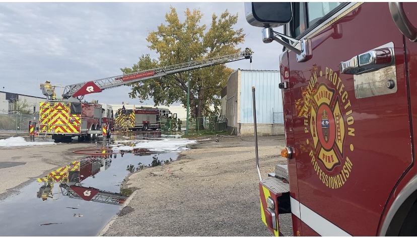 Vacant building goes up in flames in north Regina - Regina | Globalnews.ca