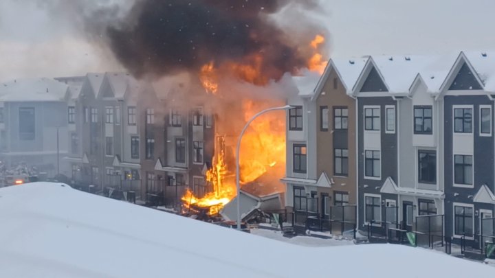Smell of gas in the air before Mahogany townhouse explosion: Neighbours ...