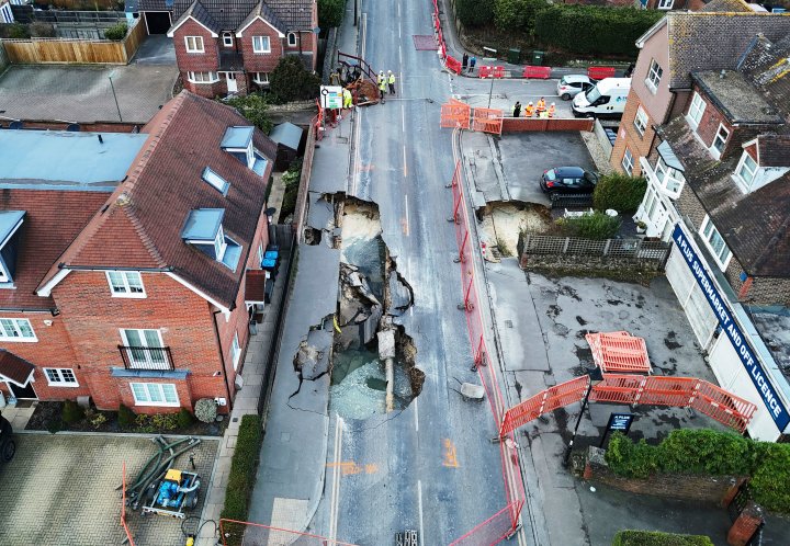 Massive sinkhole opens up in English village: ‘Absolute nightmare ...