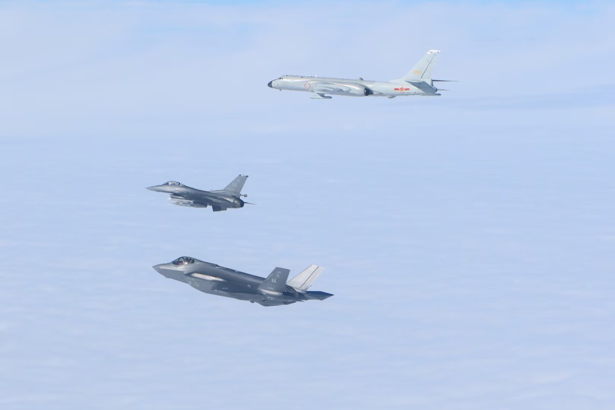 Great White Nothing: How Harper’s naval station became an Arctic white ...