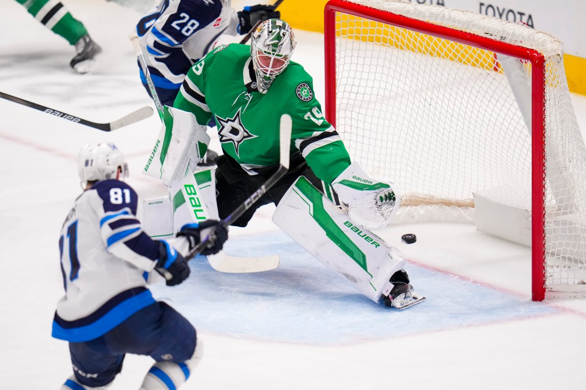 Winnipeg Jets all but wrap up Central Division title with 4-0 win in ...