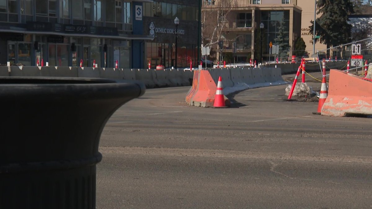 Valley Line LRT west intersection closures to begin with 124 Street ...