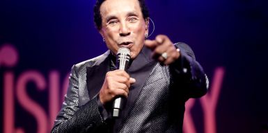 Tucker & Maura | 102.1 the Edge