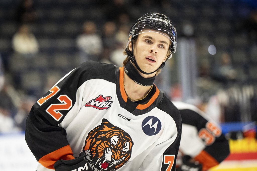 Medicine Hat Tigers’ Gavin McKenna becomes 3rd-youngest recipient of ...