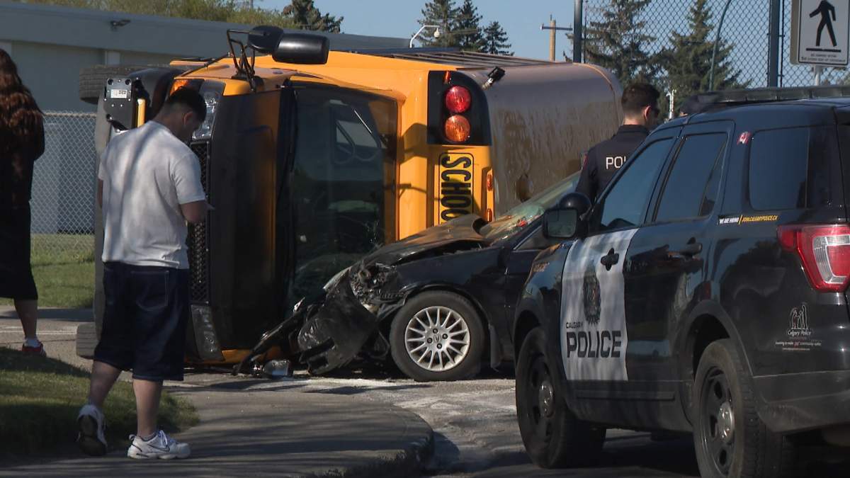 7 children treated for minor injuries after Calgary school bus crash ...