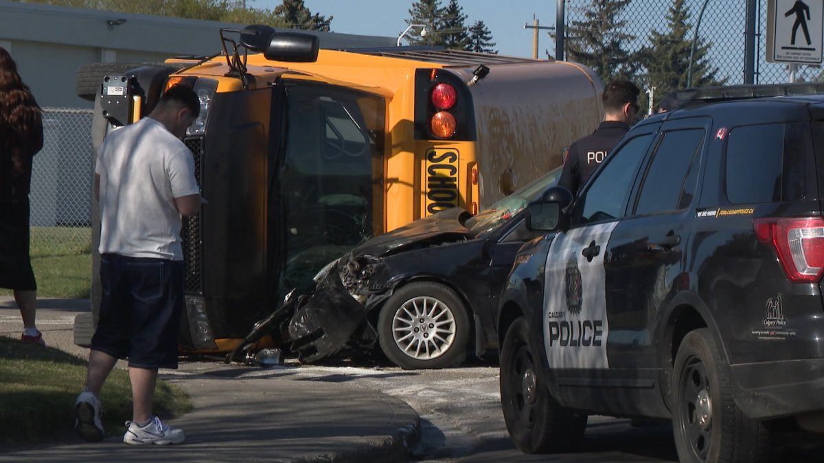 7 children treated for minor injuries after Calgary school bus crash ...