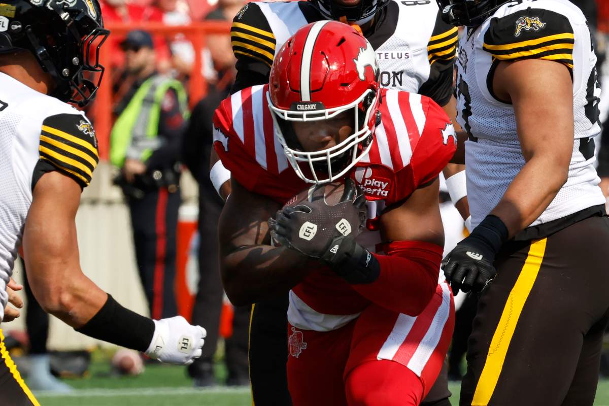 Dedrick Mills, Vernon Adams Jr., spur Stampeders to 38-26 win over ...