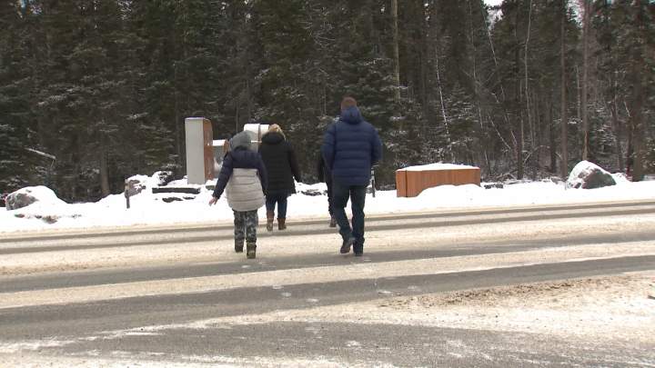 Iconic Banff sign to be relocated for safety reasons | Globalnews.ca