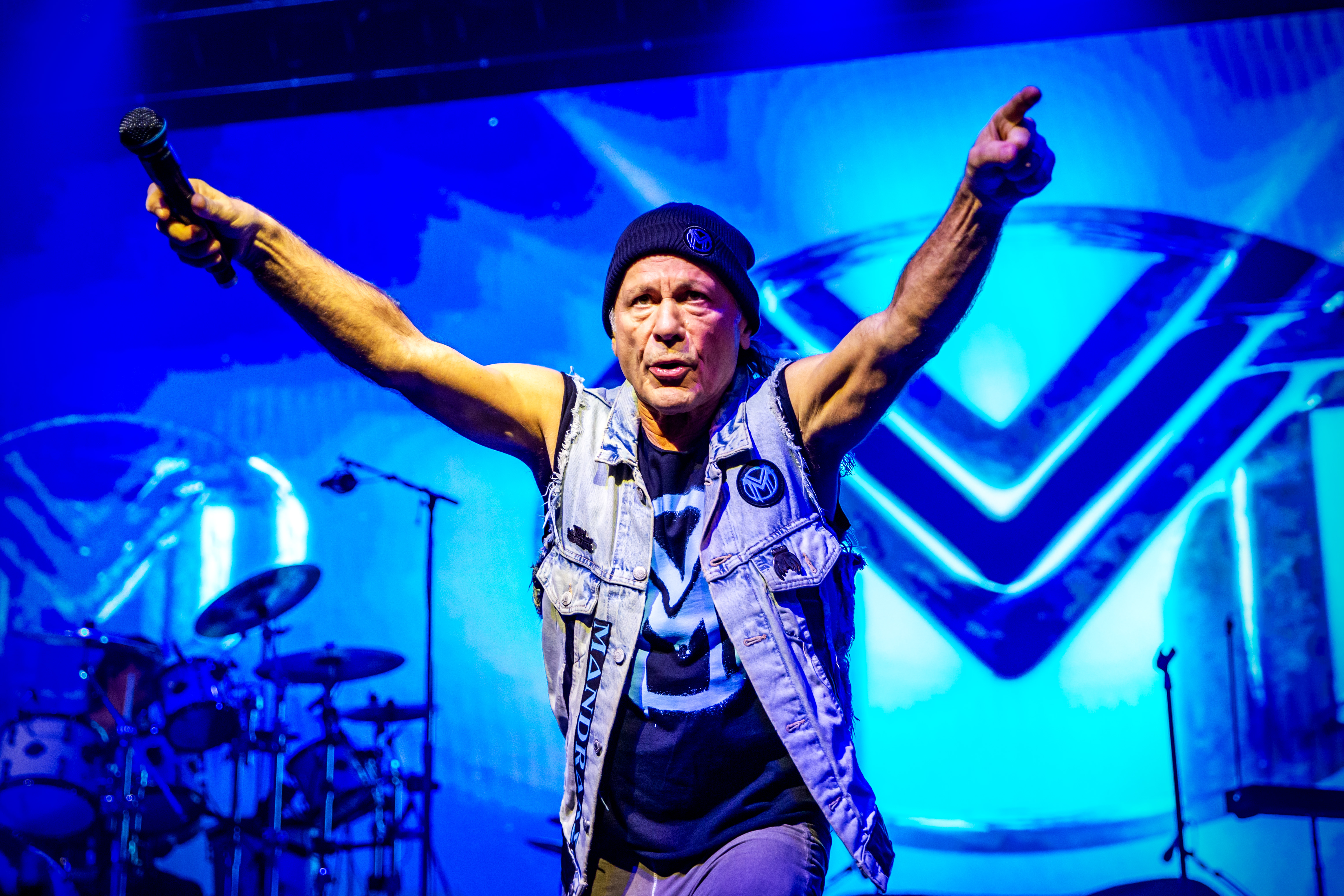 "Scream for Me, Toronto!" Bruce Dickinson Brings Solo Fire to History ...