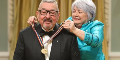 Tucker & Maura | 102.1 the Edge