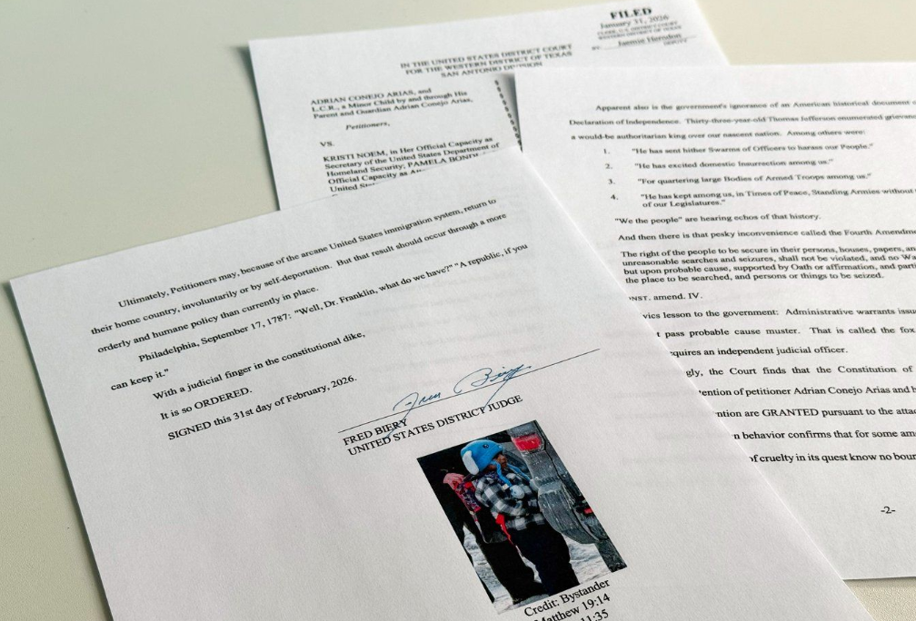 Judge orders 5-year-old Liam Conejo Ramos and his dad released from ICE ...