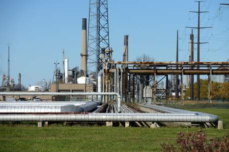 Oil spill in Ontario river ‘contained,’ cleanup ongoing: Suncor ...